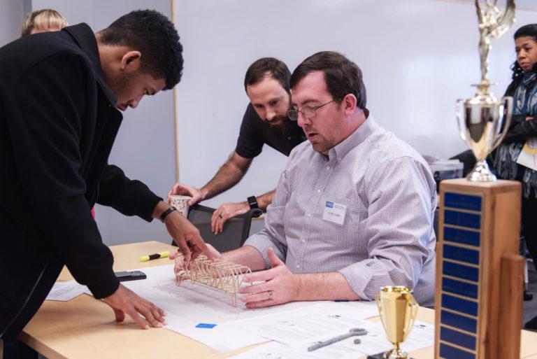 Vernier Structure & Materials Tester Used in Nashville Bridge ...